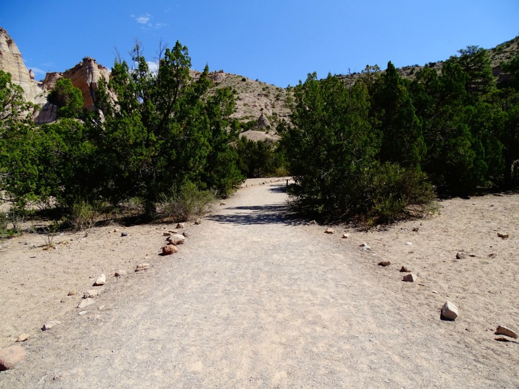 Hike Tent Rocks National Monument – New Mexico – 33andfree