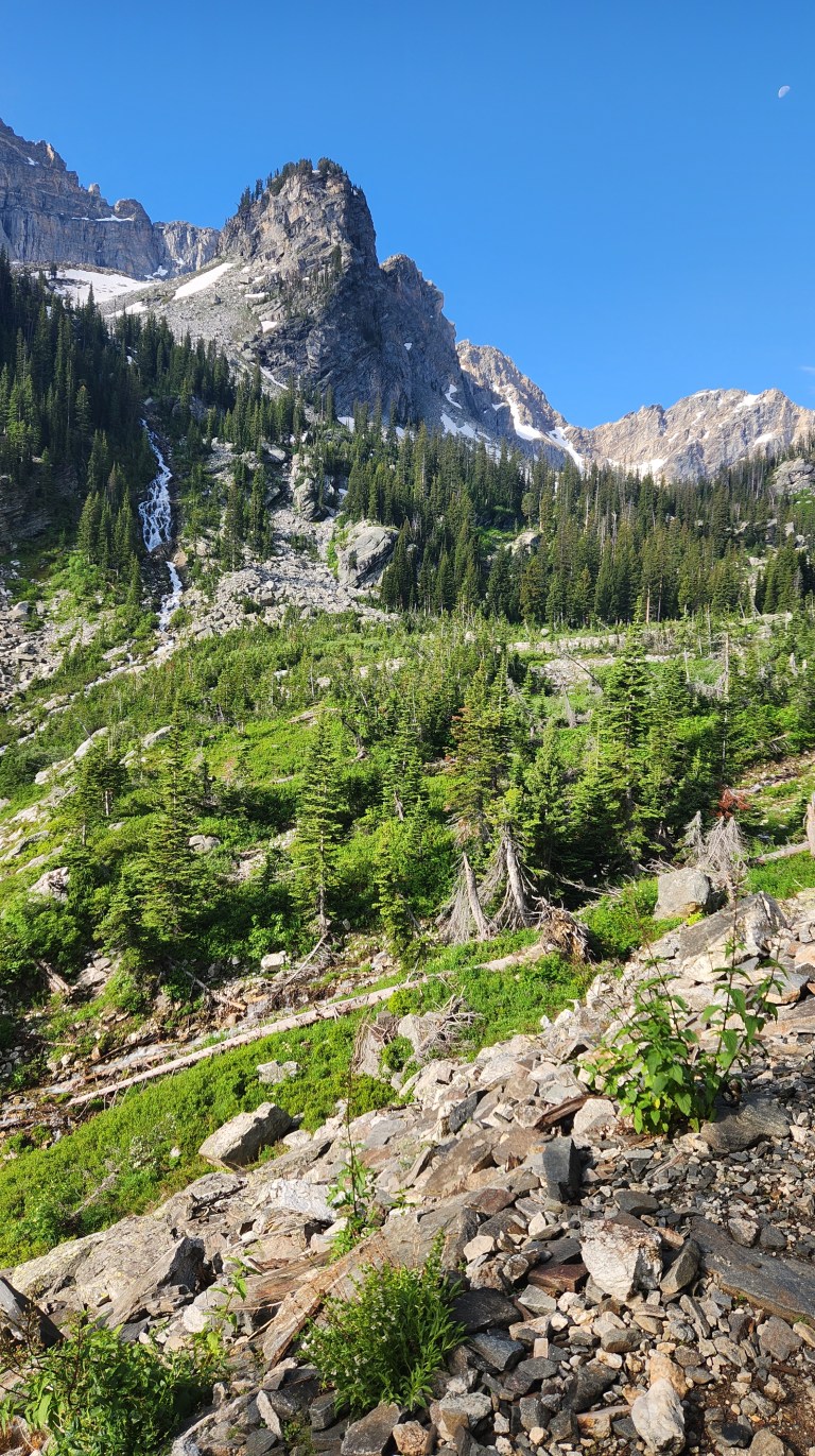 Hike Paint Brush Canyon to Cascade Canyon Loop in Grand Teton National ...