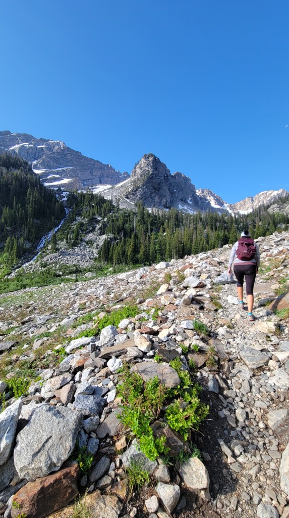 Hike Paint Brush Canyon to Cascade Canyon Loop in Grand Teton National ...